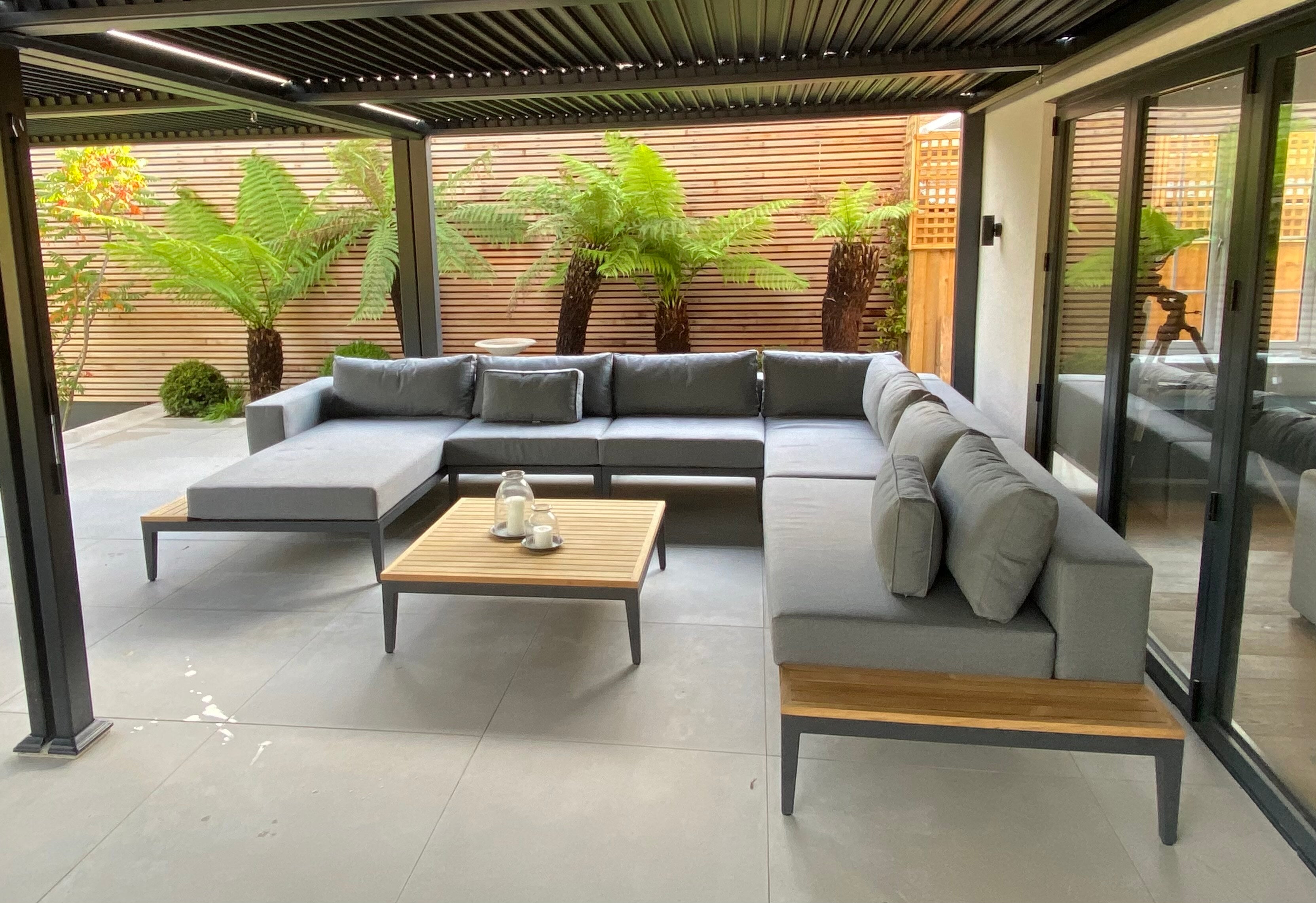 How do I stop my furniture from scratching my patio? | Alexander Francis